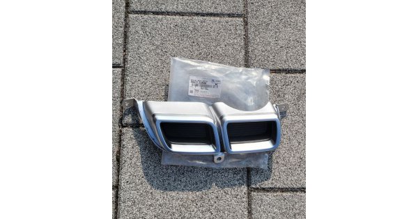 Mohave Master - Moulding-RR Bumper,RH [866722JAA0]